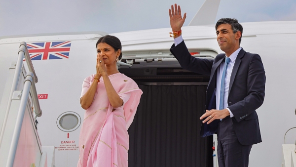 पहली रोटी कौवे को क्यों? जानिए सनातन धर्म की प्रथाओं के पीछे वैज्ञानिक ...